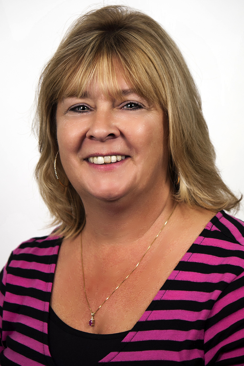 IIAC Newsroom | Get To Know Brenda Strong